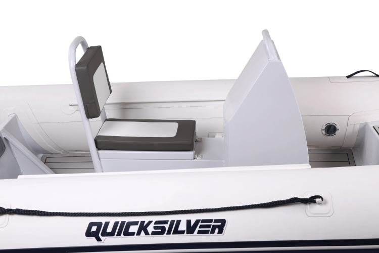 Quicksilver Jockey Console